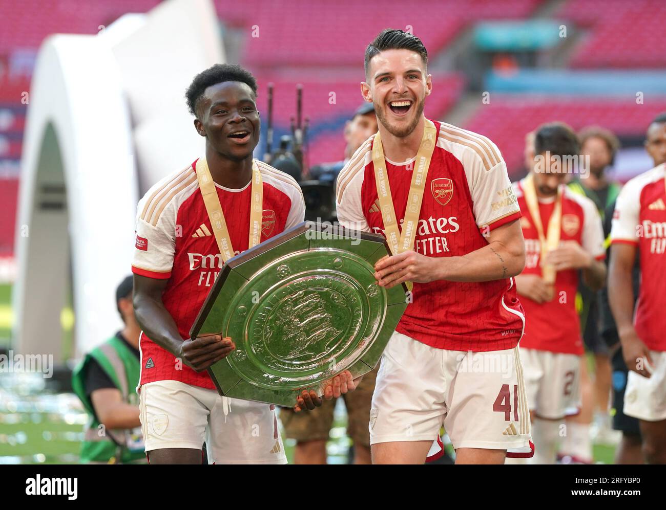 Bukayo saka arsenal 2023 celebrate hi-res stock photography and images - Alamy