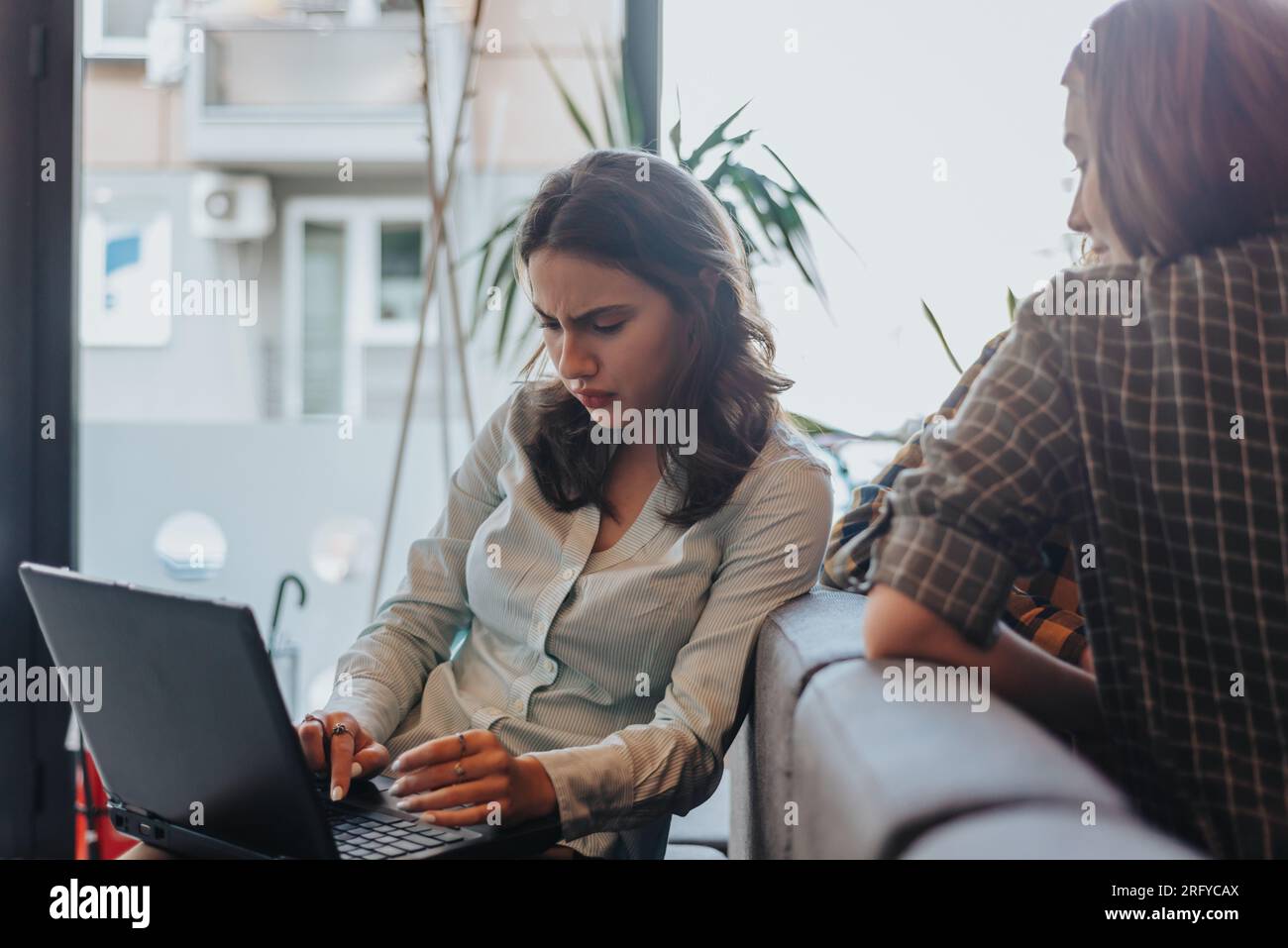Female programer hi-res stock photography and images - Alamy