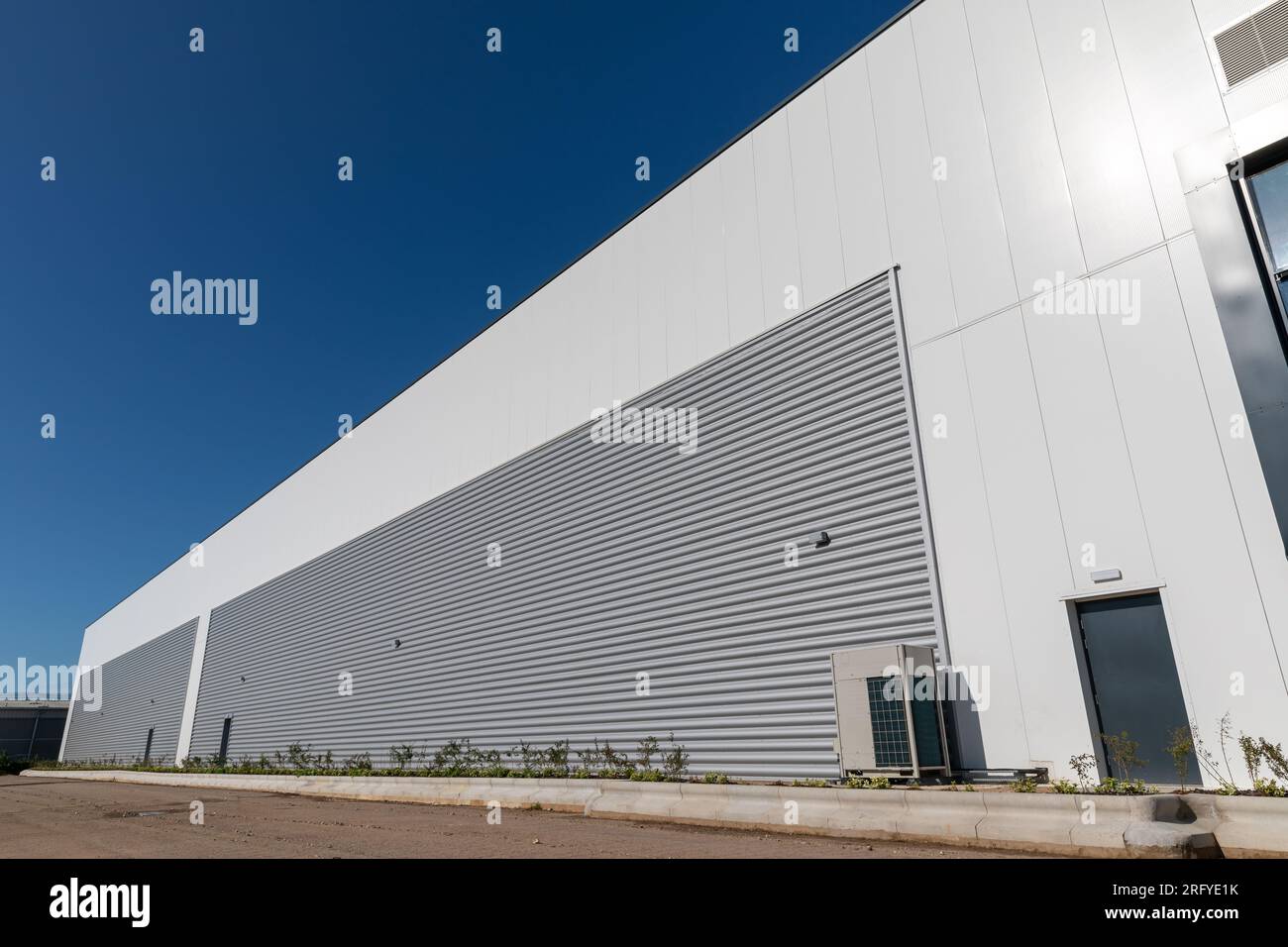 Modern engineering industrial hi-res stock photography and images - Alamy