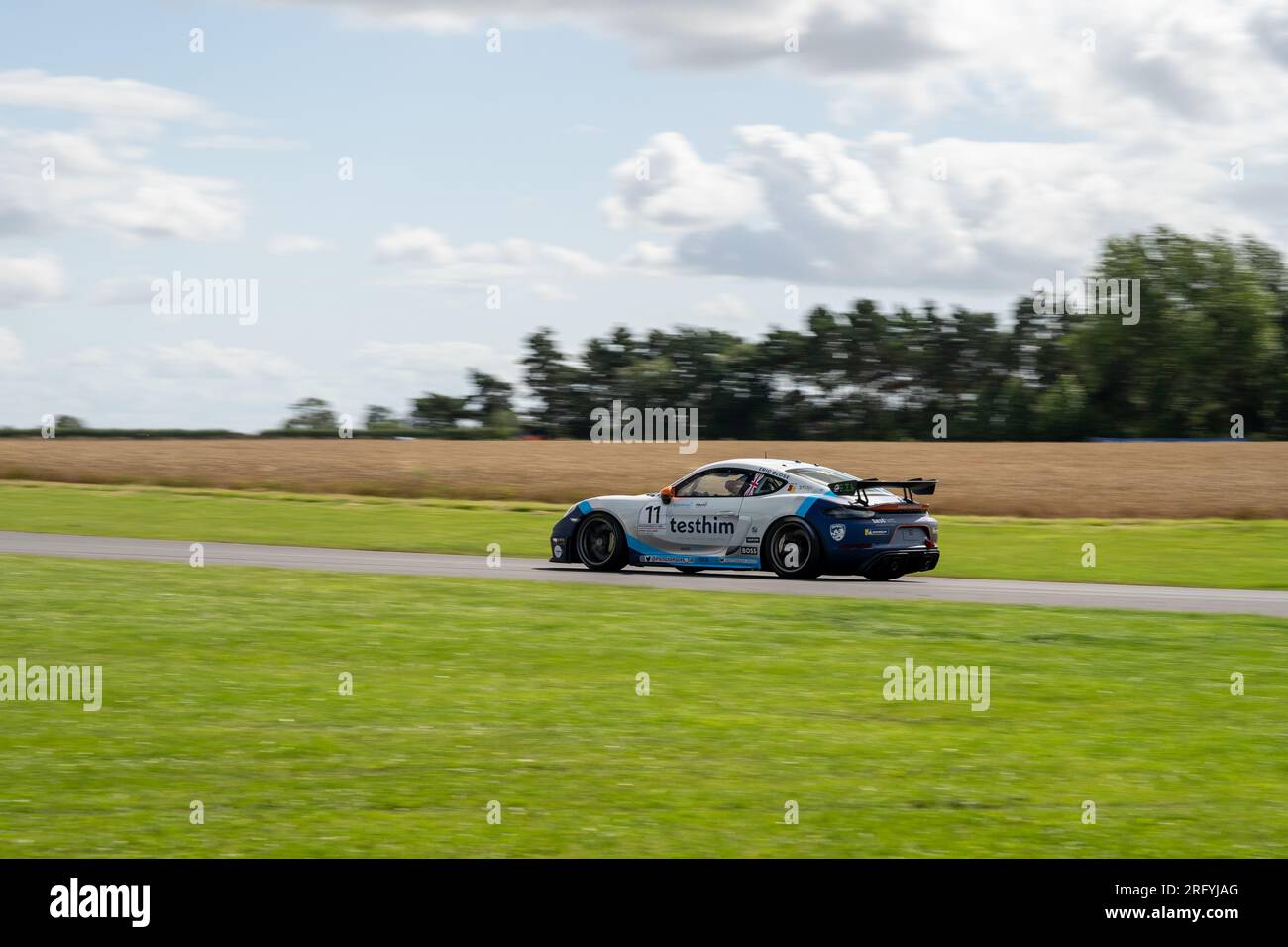 Porsche croft circuit hi-res stock photography and images - Alamy