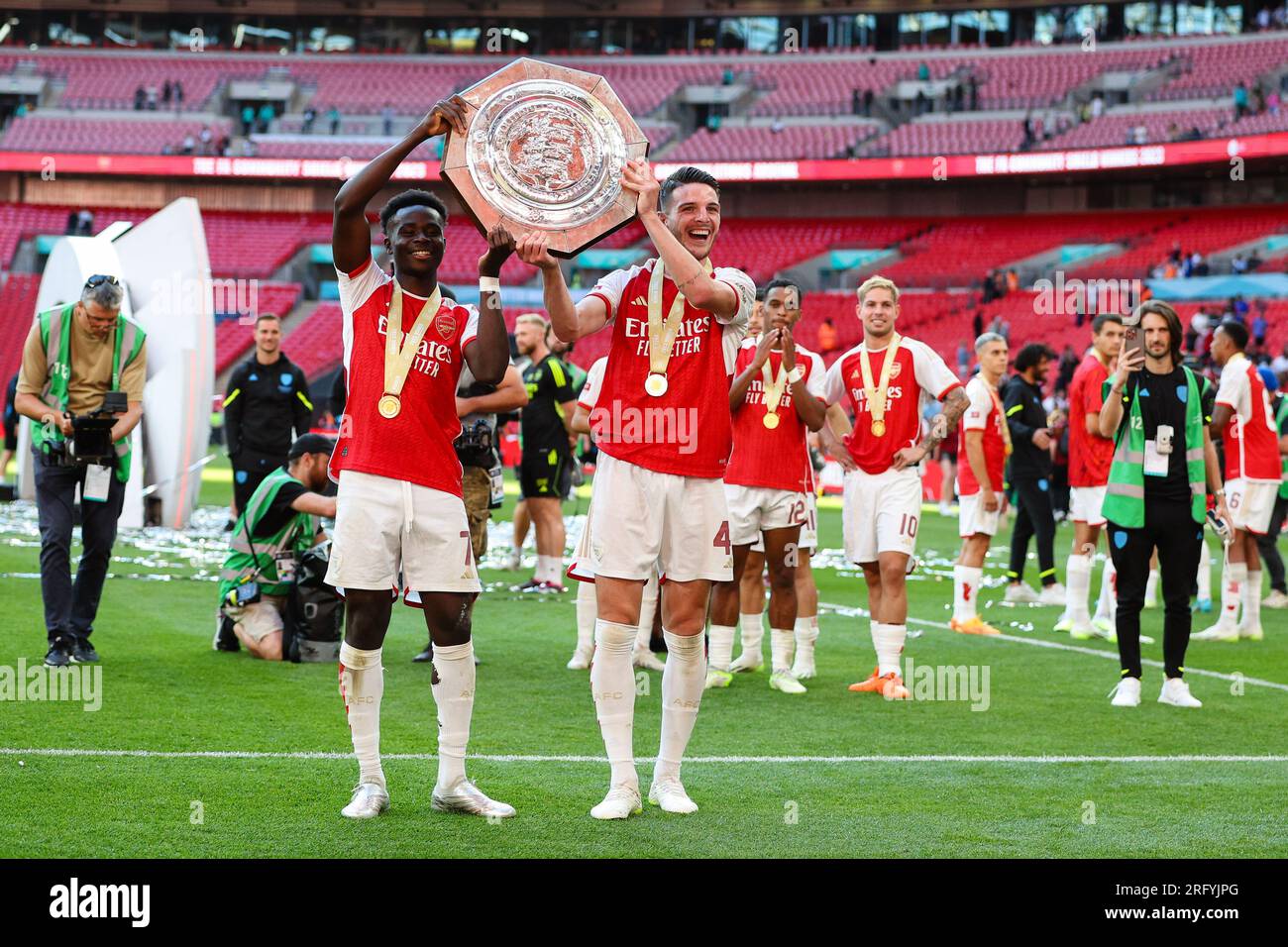 Bukayo saka arsenal celebrate hi-res stock photography and images - Alamy