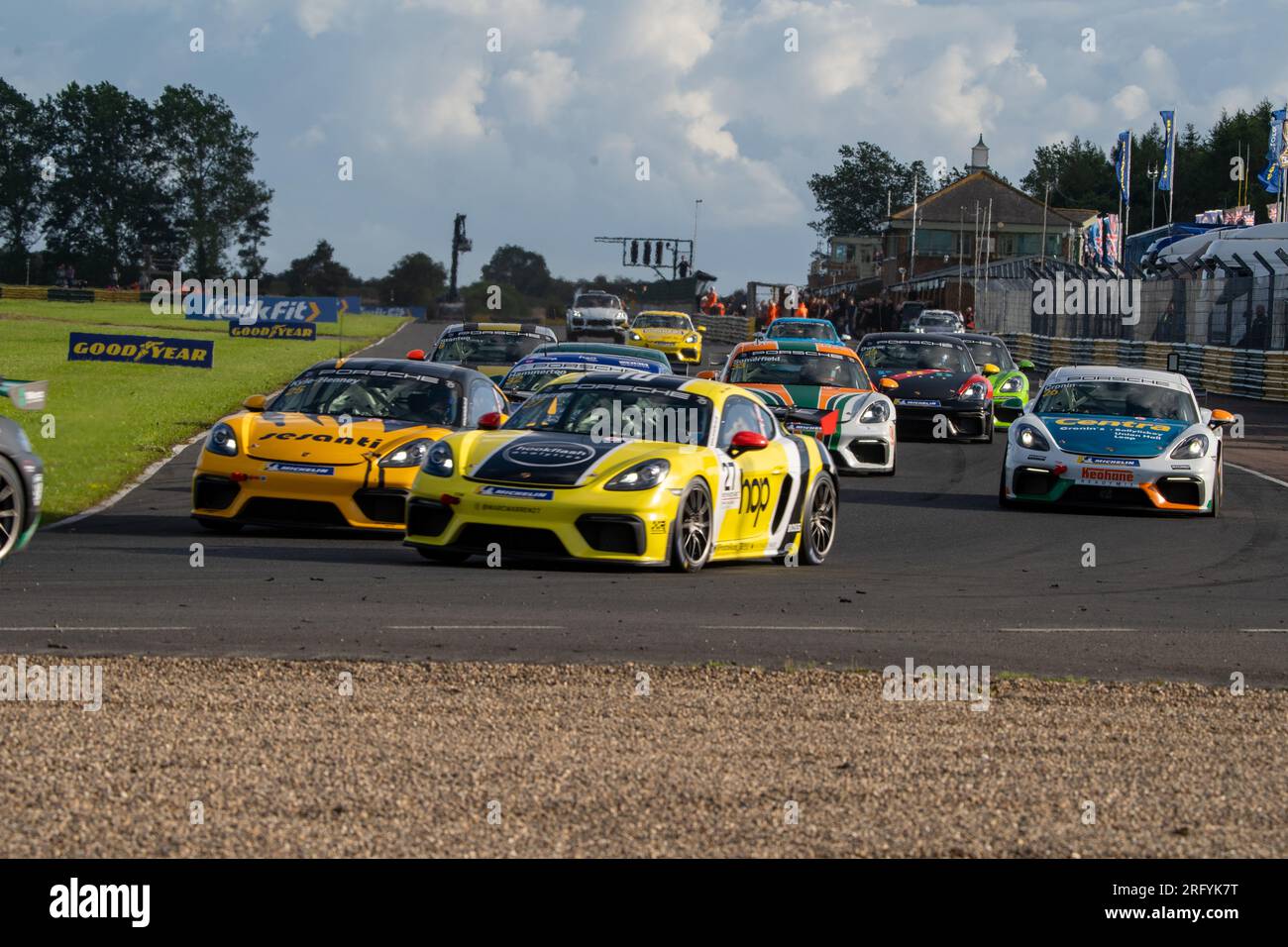Porsche croft circuit hi-res stock photography and images - Alamy