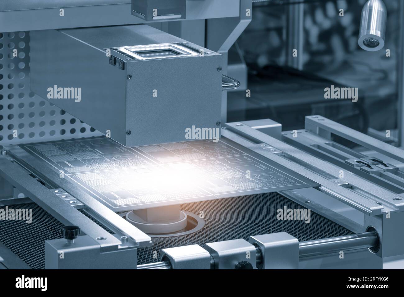 Transistor test hi-res stock photography and images - Alamy