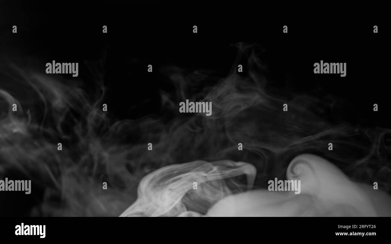 Smoke puff steam cloud night fog texture black Stock Photo - Alamy