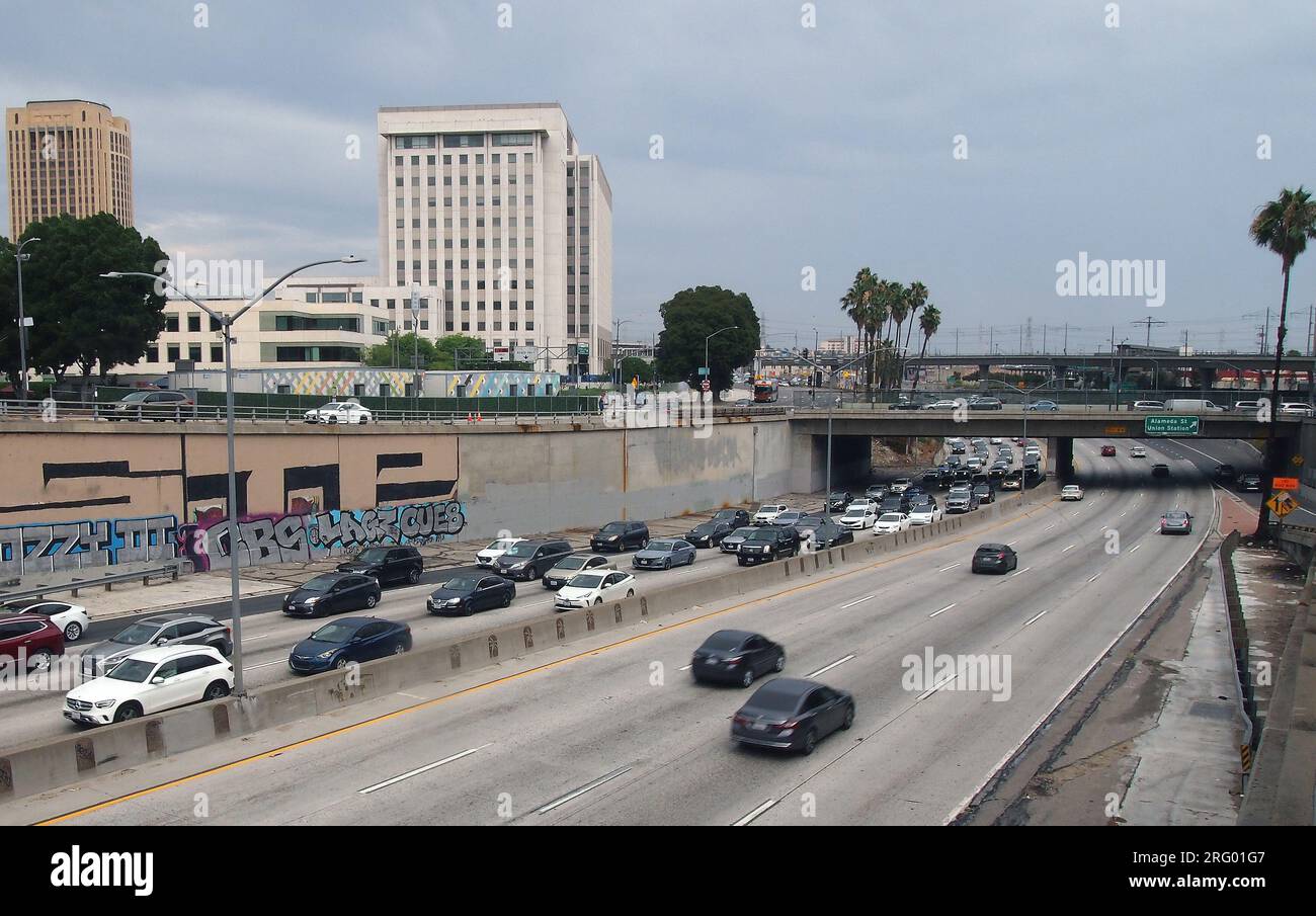 traffic on a freeway running thru downtown Los Angeles, California ...