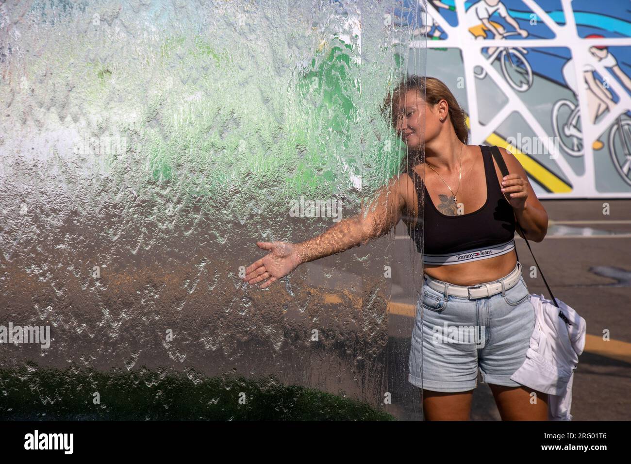 Sweltering heat hi-res stock photography and images - Alamy