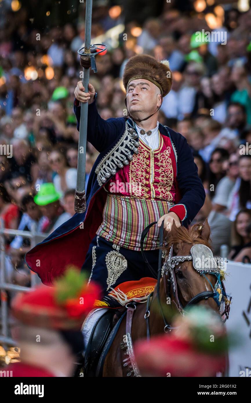 Sinj, Croatia. 06th Aug, 2023. Men wearing traditional knight costumes ...