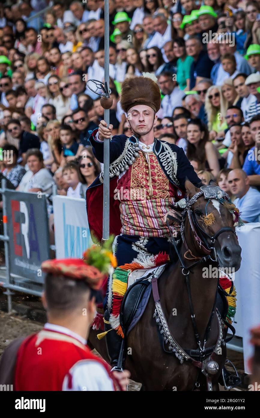 Sinj, Croatia. 06th Aug, 2023. Men wearing traditional knight costumes ...