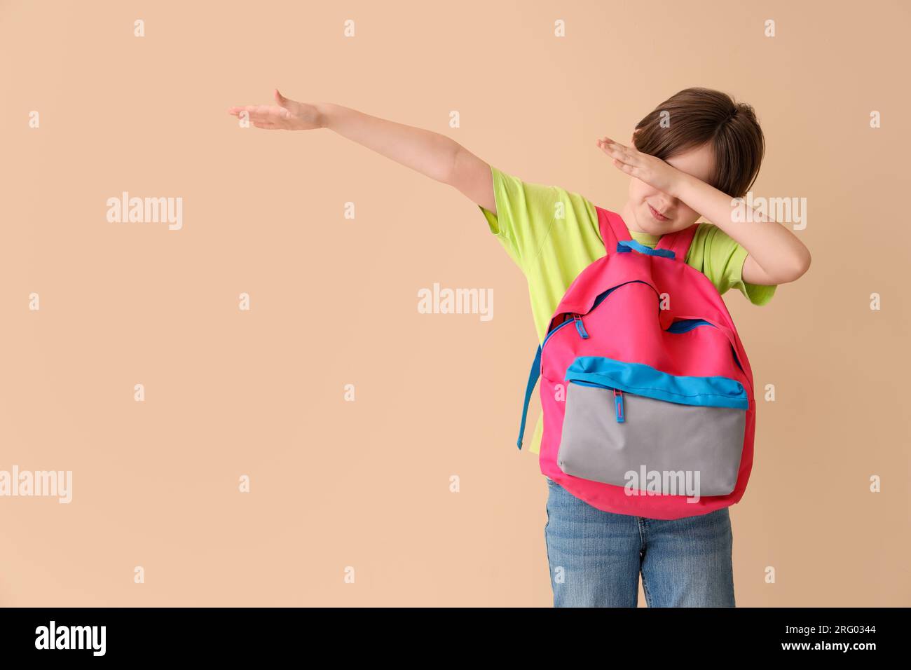 Backpack dance hi-res stock photography and images - Alamy