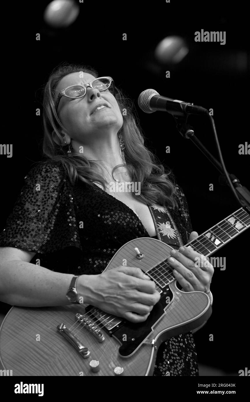 Tedeschi susan Black and White Stock Photos & Images - Alamy