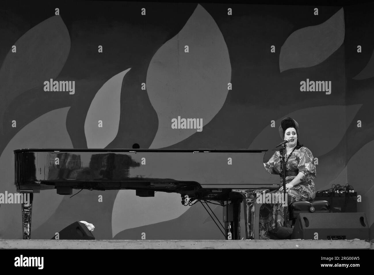 Jimmy lyons stage hi-res stock photography and images - Alamy