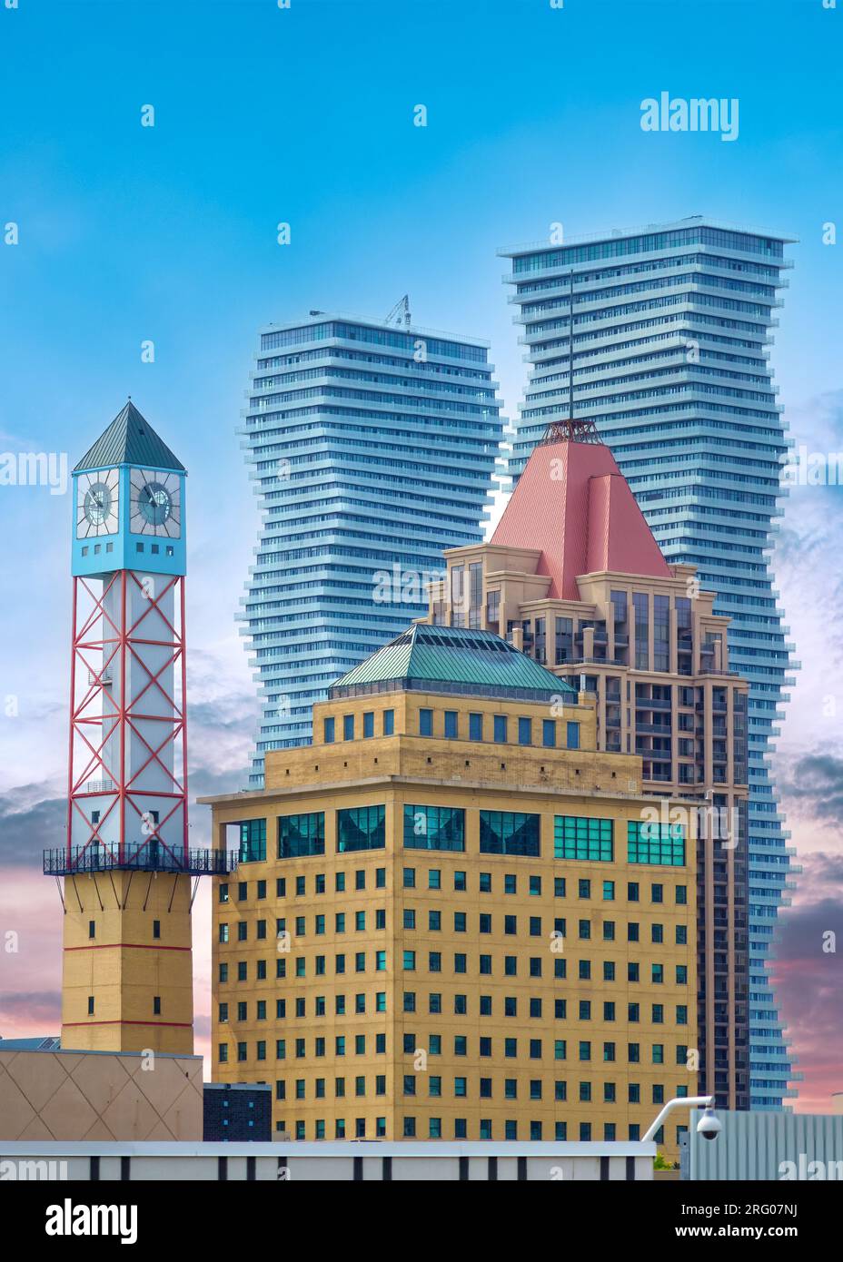 City of mississauga skyline hi-res stock photography and images - Alamy