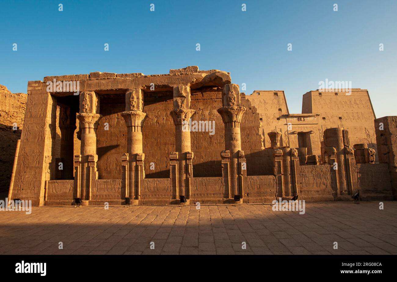 Africa, Egypt, Aswan. The temple of Edfu Stock Photo - Alamy