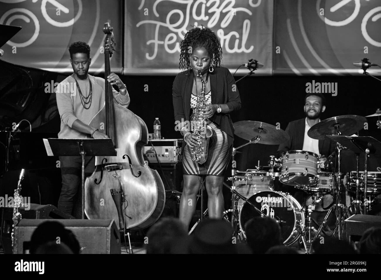 American drummer cut Black and White Stock Photos & Images - Alamy