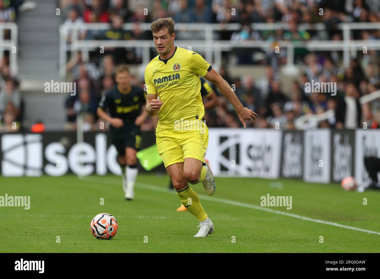 Sela cup hi-res stock photography and images - Alamy