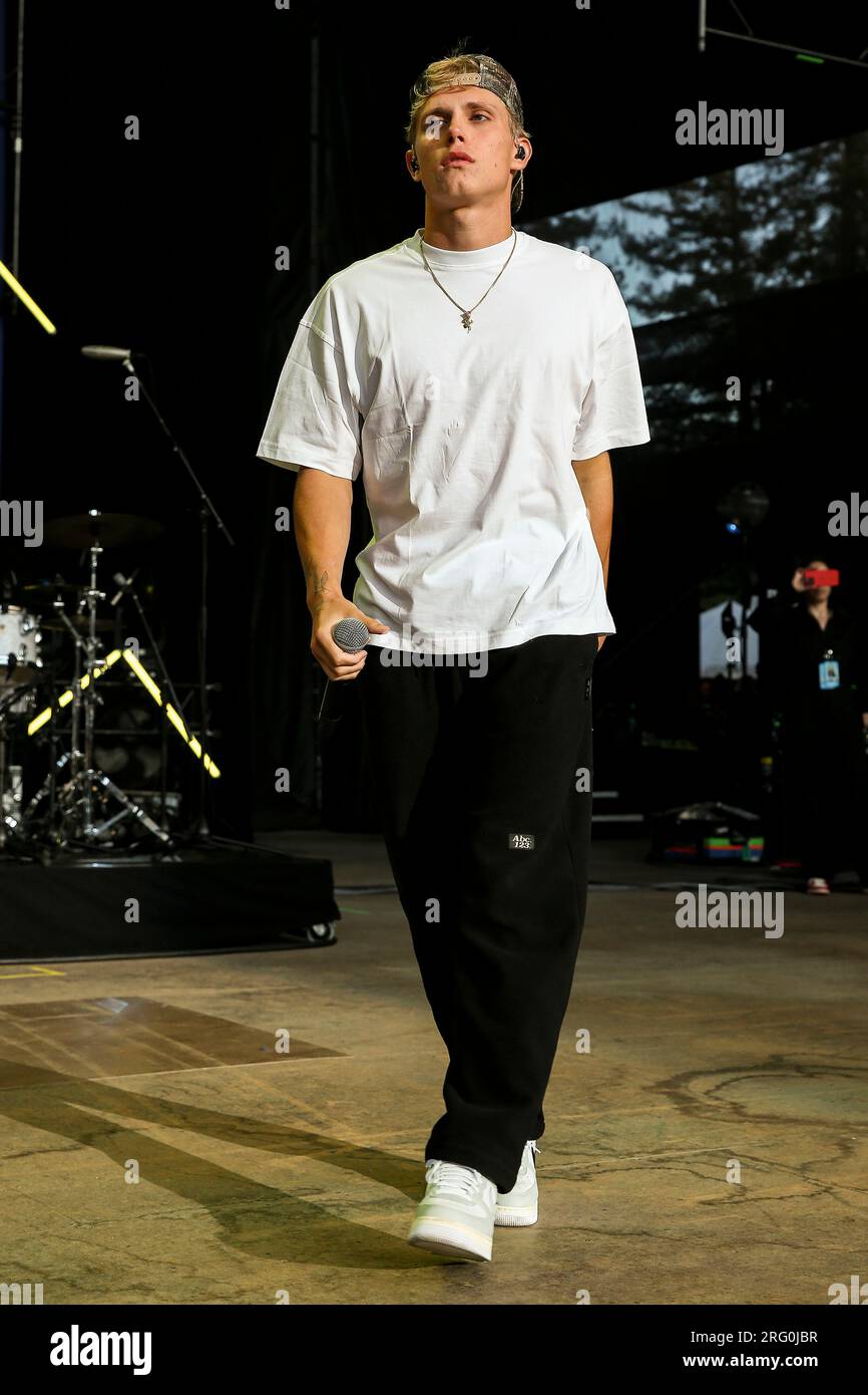 Charlieonnafriday hi-res stock photography and images - Alamy