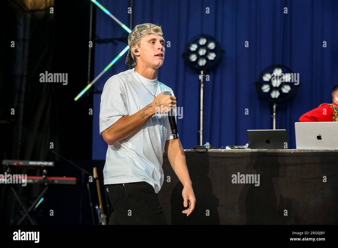 Charlieonnafriday hi-res stock photography and images - Alamy