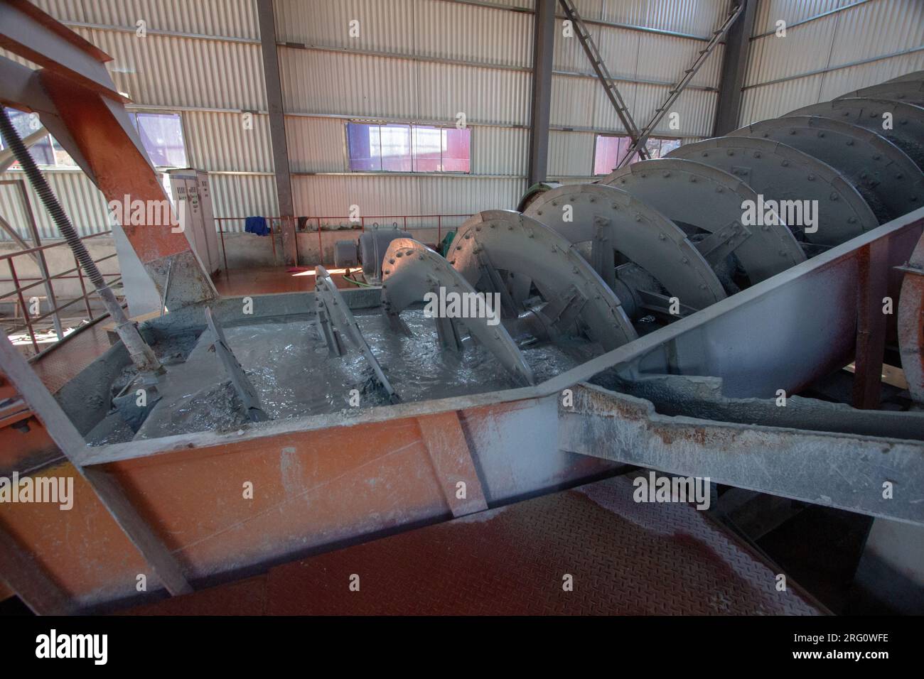 Machine separating materials in gold extraction mineral processing ...