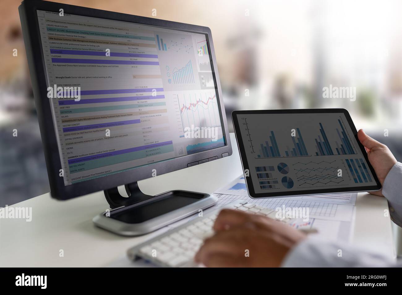 Businessmen work hard. Using analytics, Data analytics, statistics ...