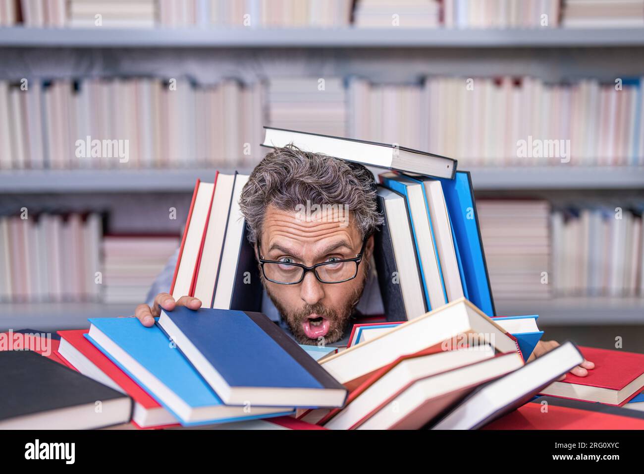 Hispanic student book store hi-res stock photography and images - Alamy