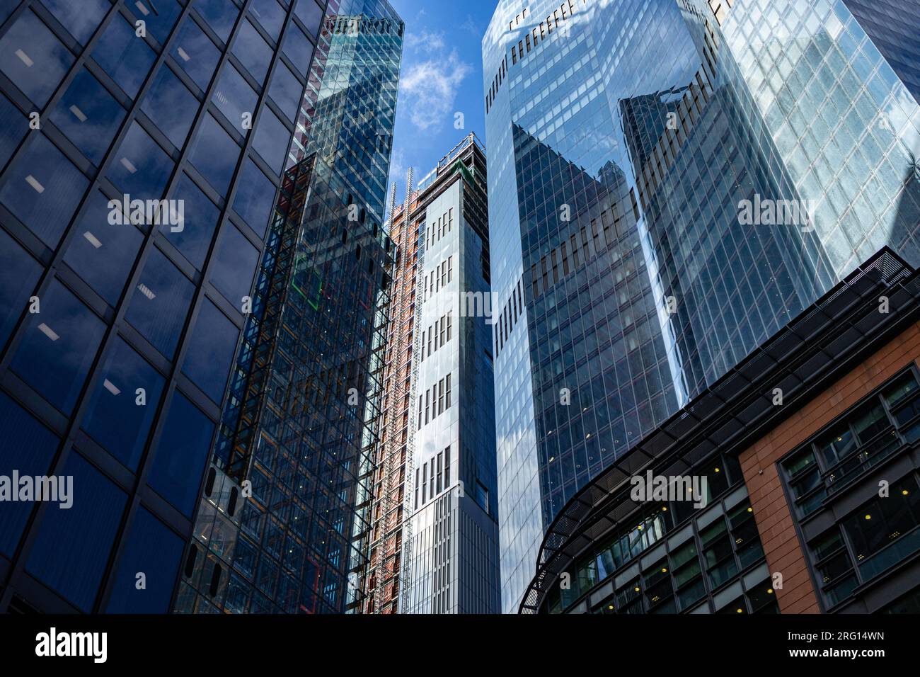 8 Bishopsgate skyscraper under construction in the City of London ...