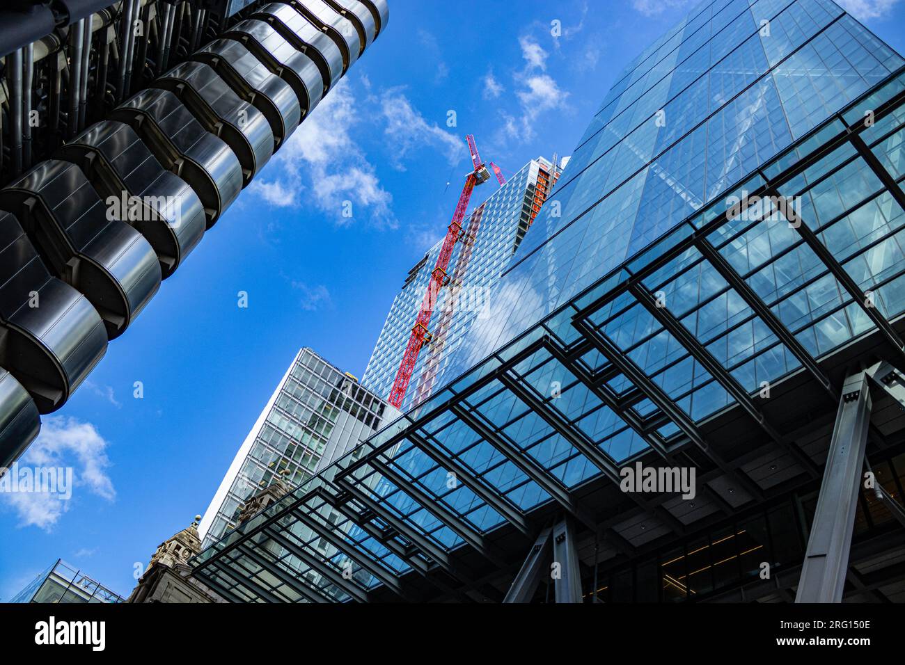 8 bishopsgate under construction hi-res stock photography and images ...