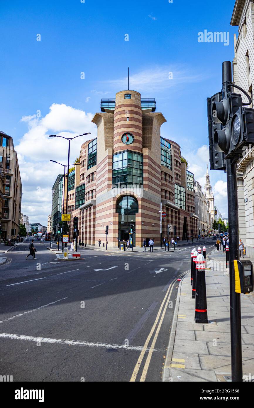 No 1 Poultry, City of London, United Kingdom Stock Photo - Alamy
