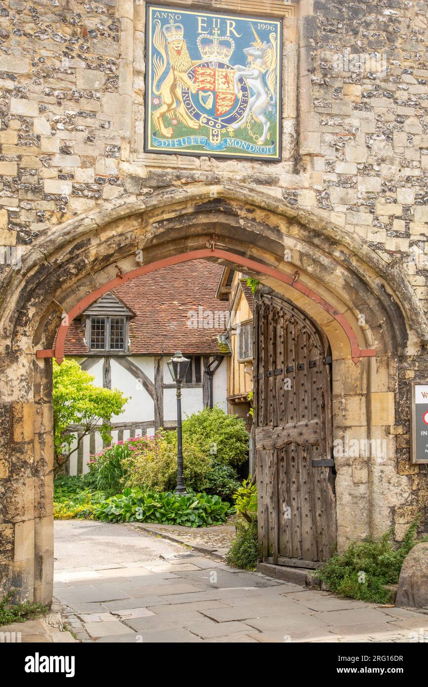 Prior's gate leading to Cathedral close in the City of Winchester ...
