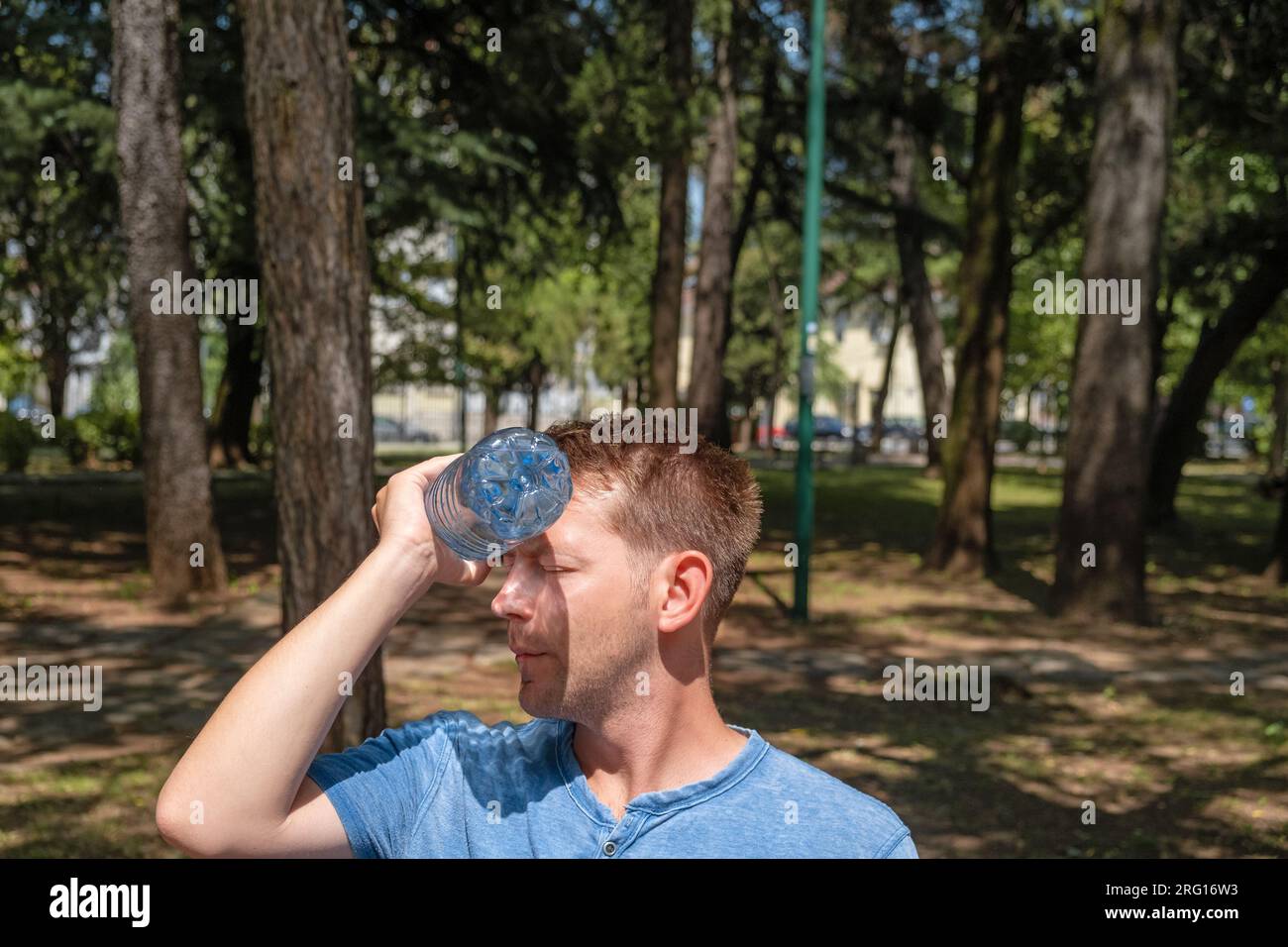 Man and hot weather and water in face hi-res stock photography and ...