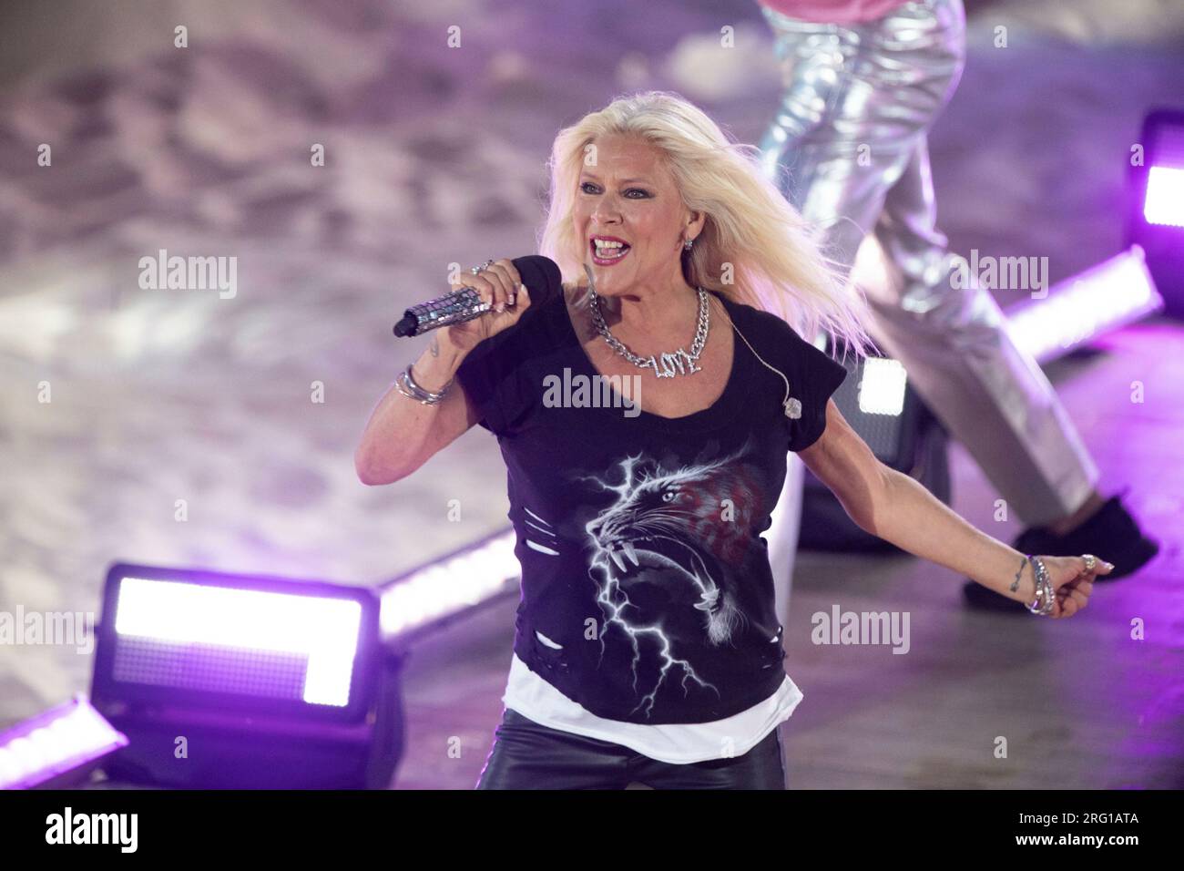 Samantha FOX, singer, pop singer, musician, singing, singing, concert ...