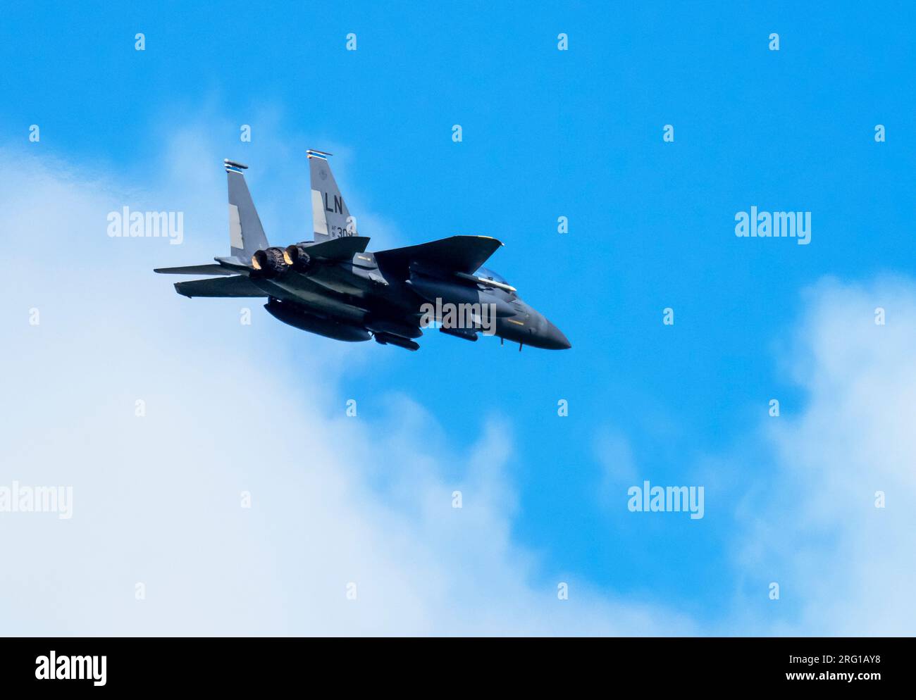 F15 jets hi-res stock photography and images - Alamy