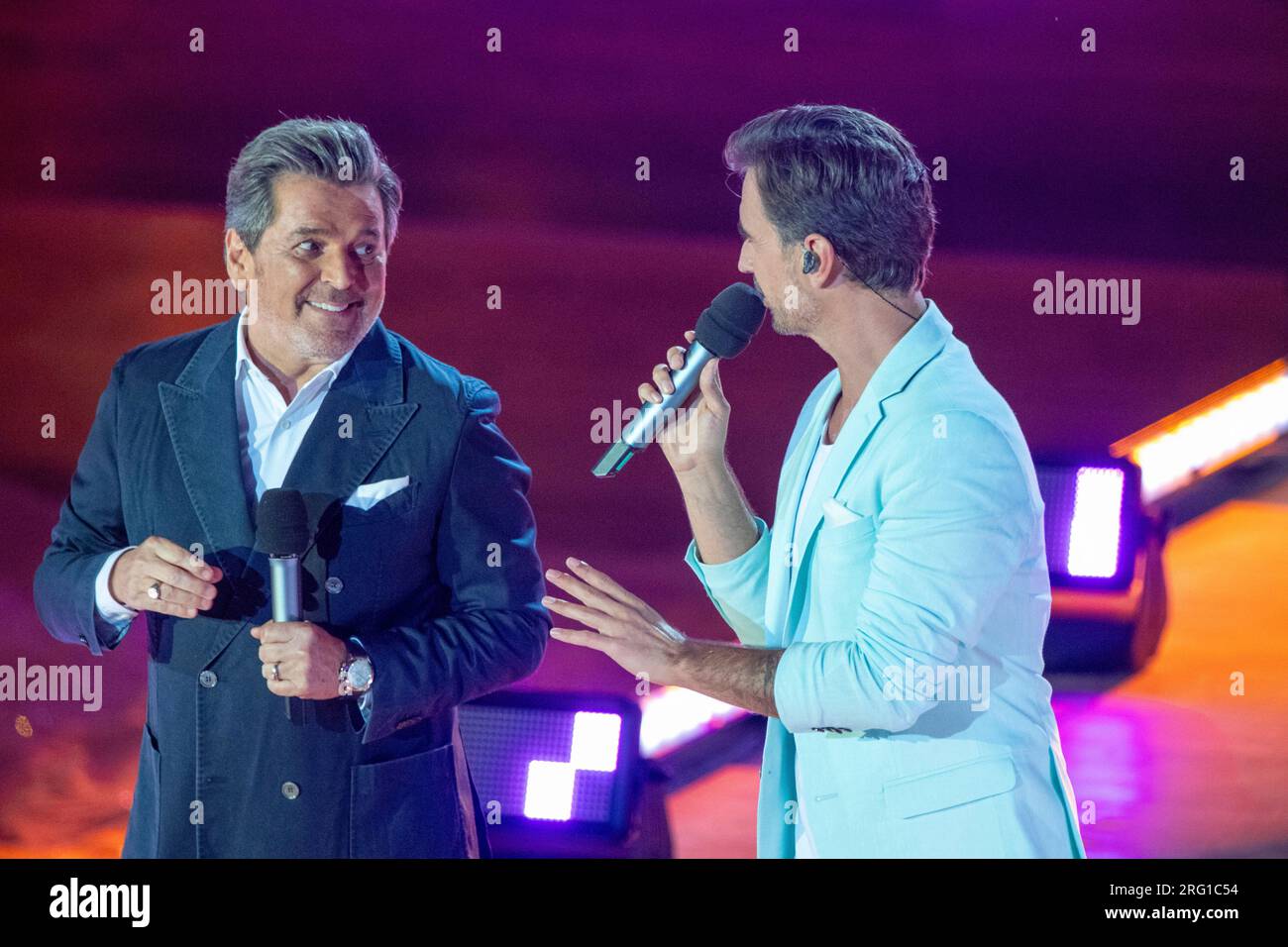 left to right Thomas ANDERS, singer, musician, pop singer, Florian ...