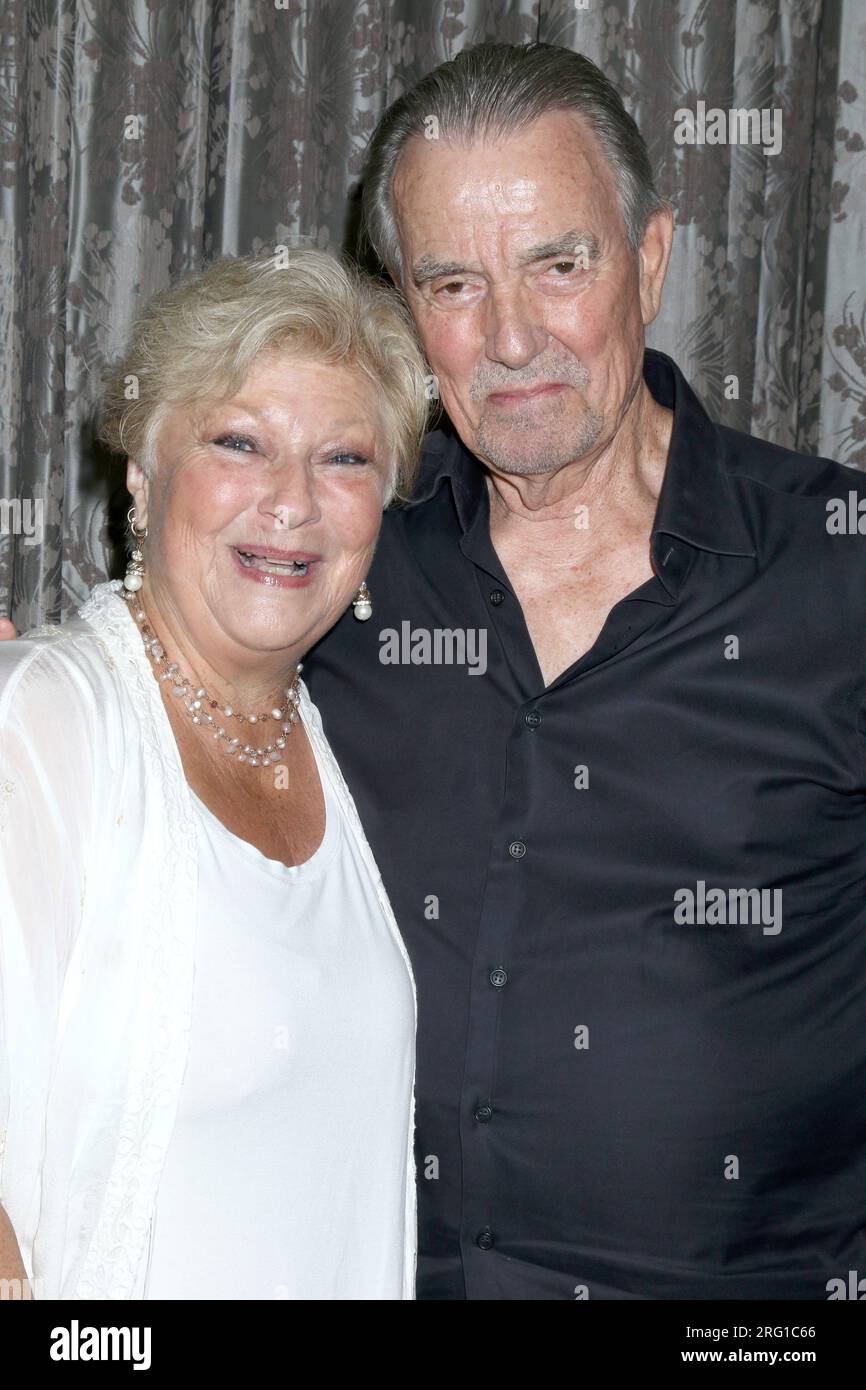 Dale Russell Actress