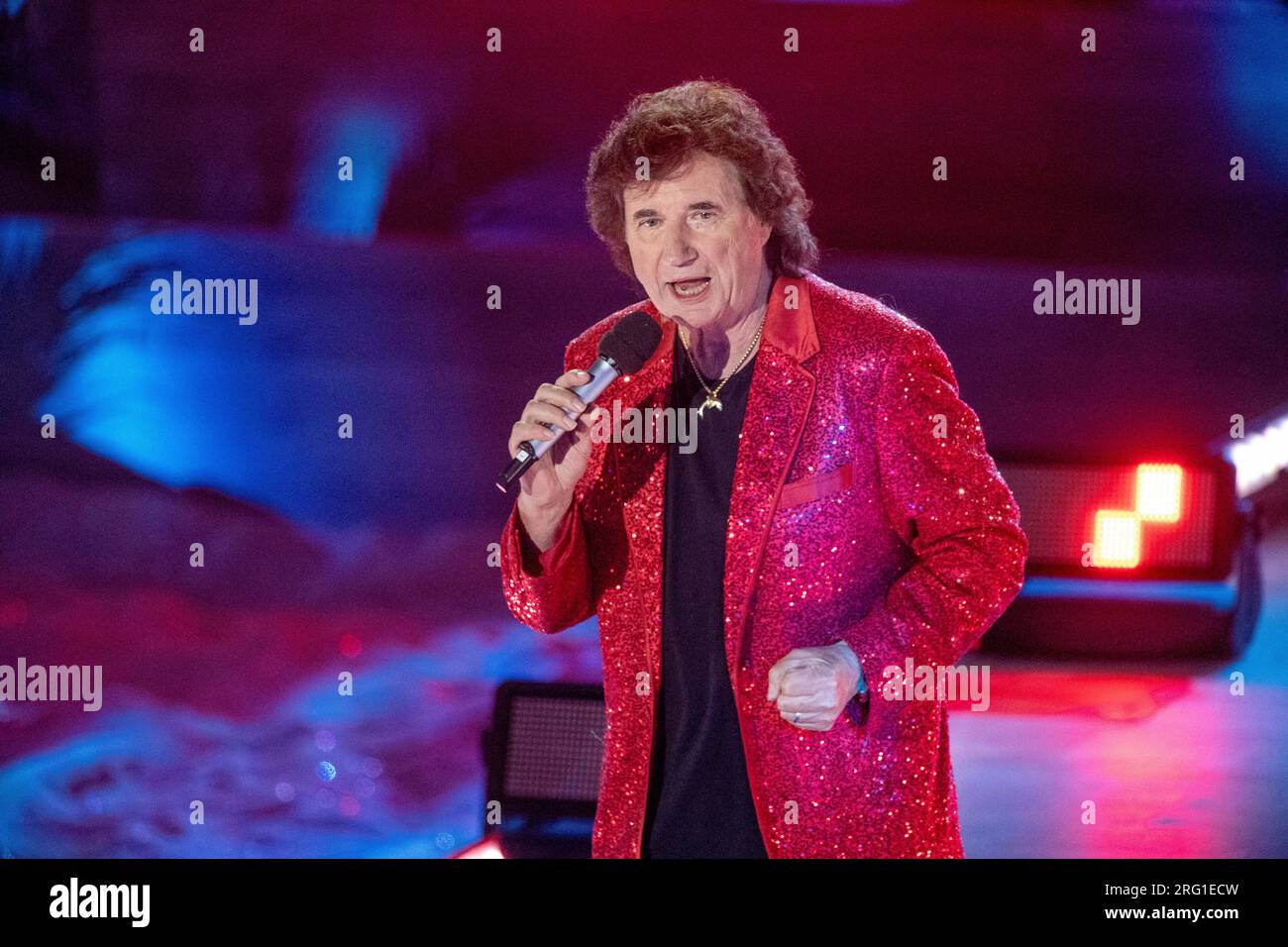 OLAF der FLIPPER, singer, musician, pop singer, singing, singing ...