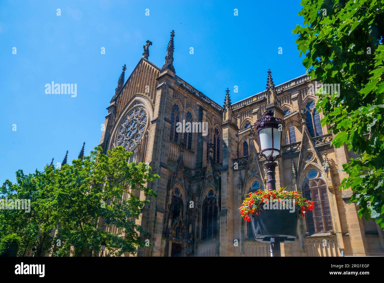 Arquitectura neogotico hi-res stock photography and images - Alamy