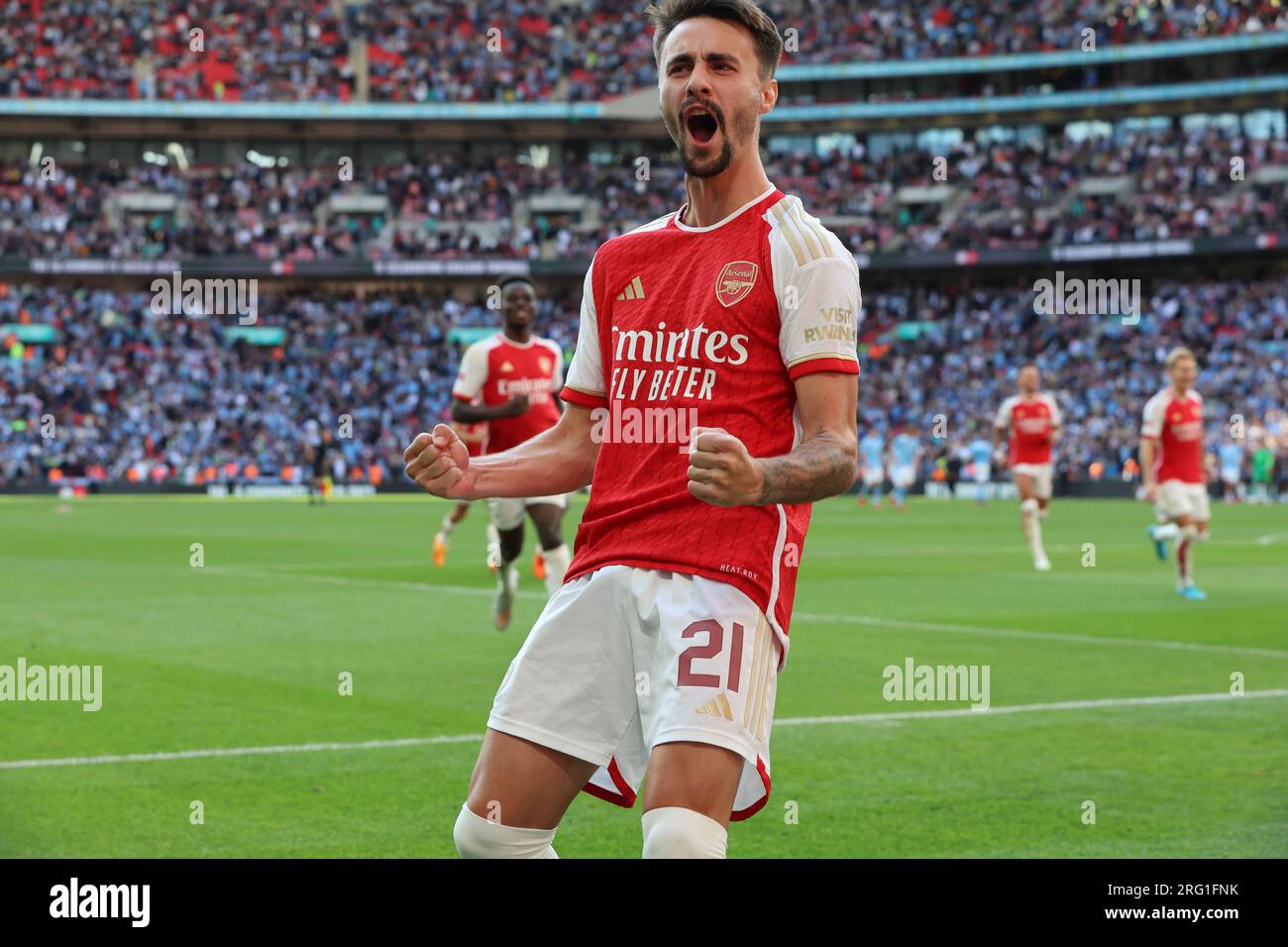 Fabio Vieira of Arsenal celebrates the winning penalty during THE FA ...