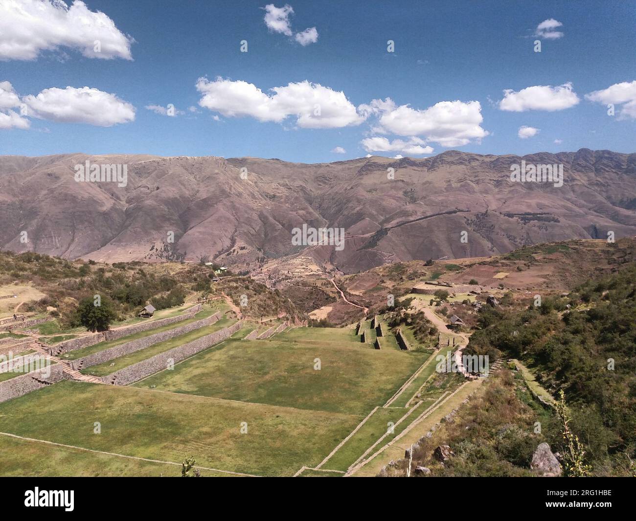 Rock platforms hi-res stock photography and images - Alamy