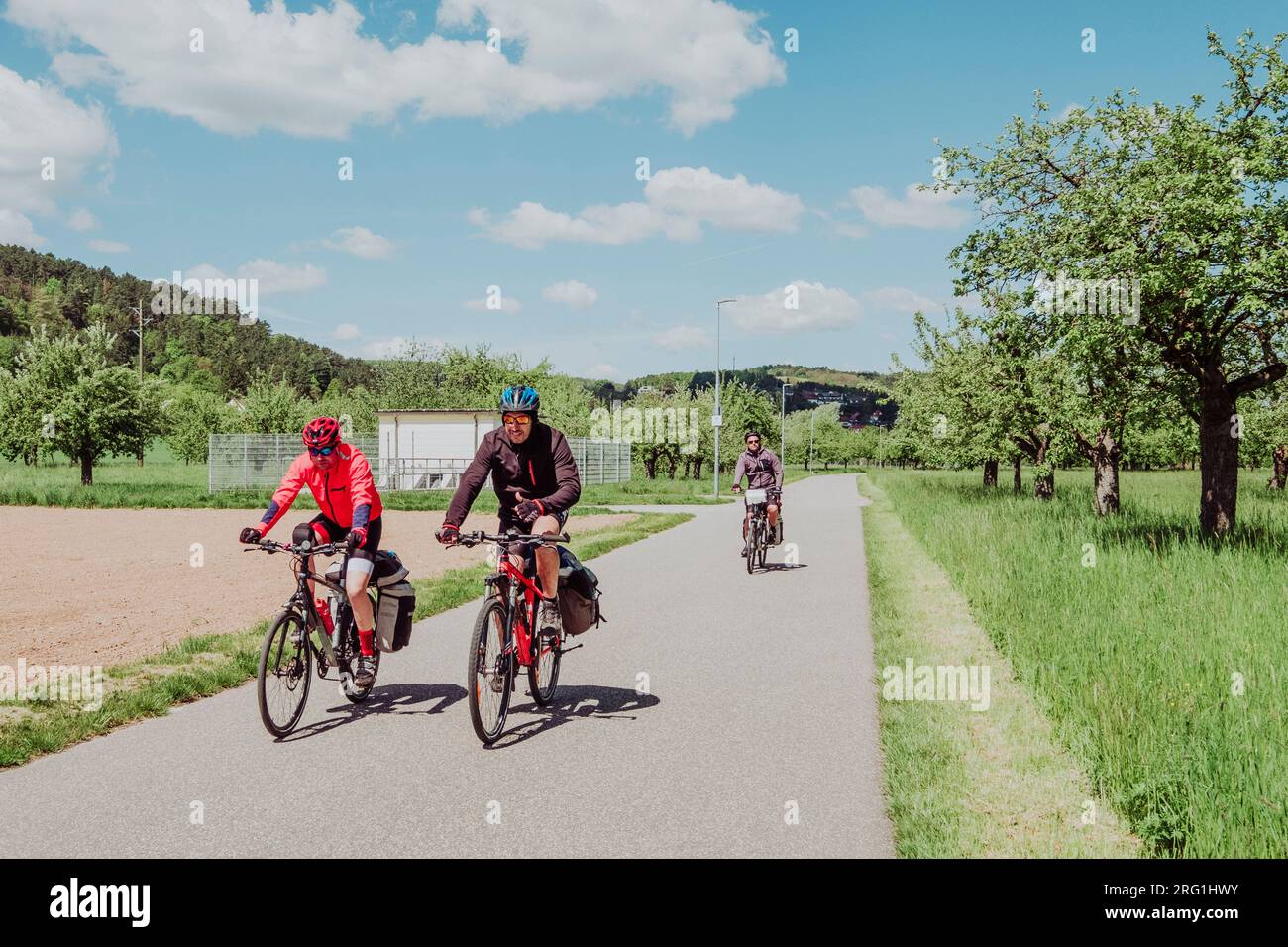 Cycle line hi-res stock photography and images - Alamy