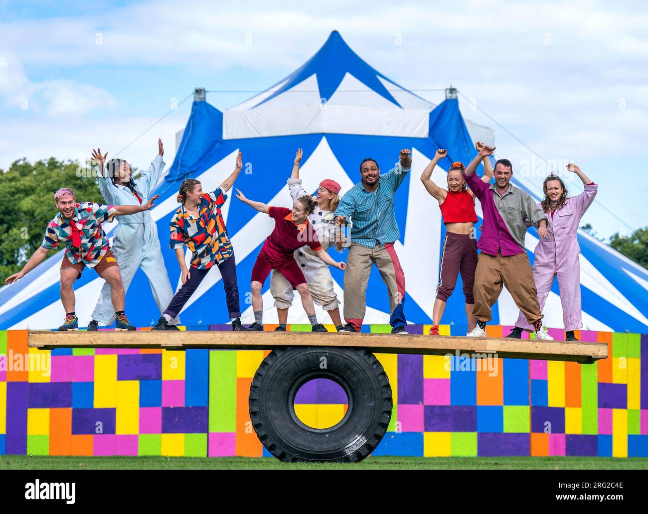 The Revel Puck Circus perform part of their Edinburgh Festival Fringe ...