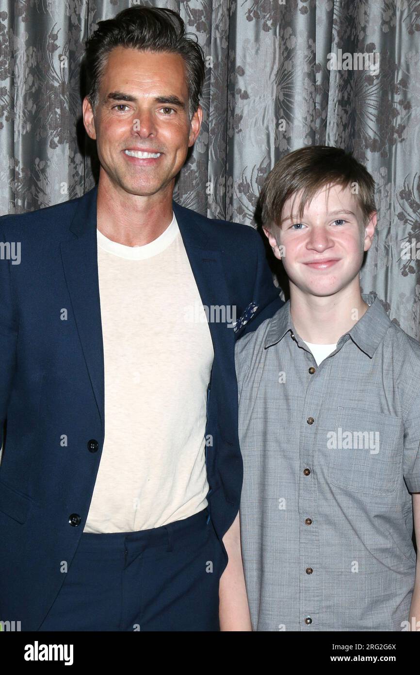 LOS ANGELES - AUG 5: Jason Thompson, Paxton Mishkind at The Young and ...