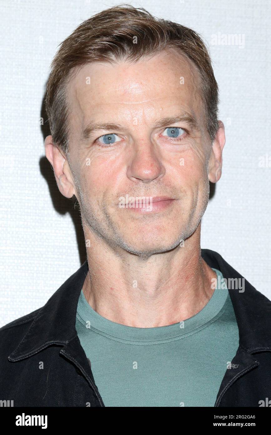 LOS ANGELES - AUG 5: Trevor St John at The Young and The Restless Fan ...