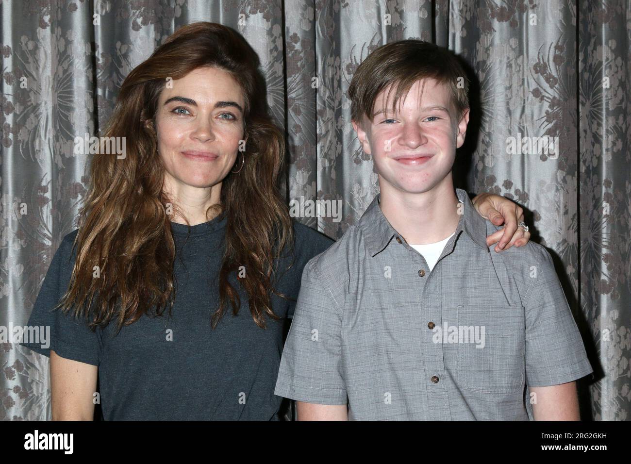 LOS ANGELES - AUG 5: Amelia Henlie, Judah Mackey at The Young and The ...