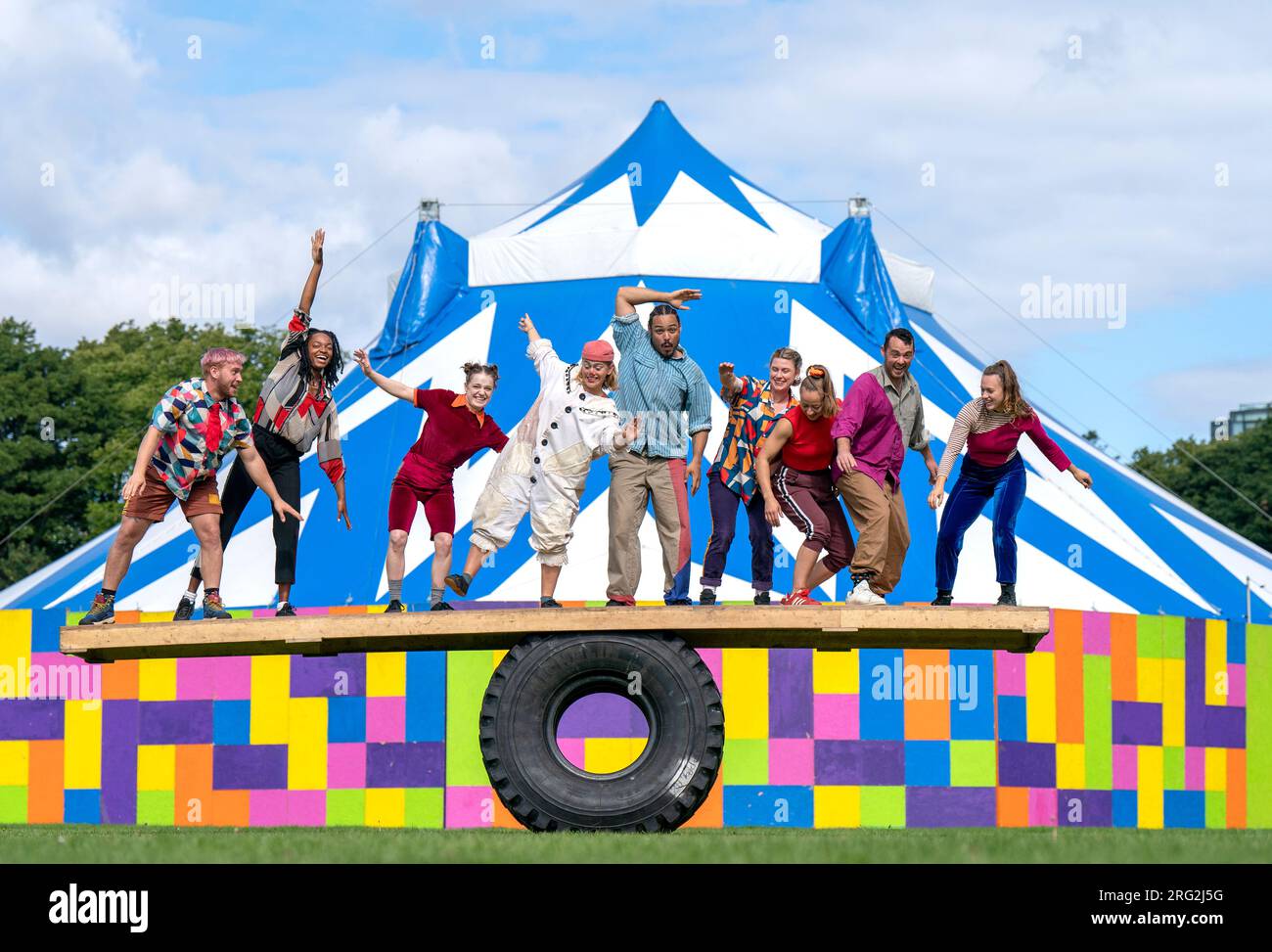 The Revel Puck Circus perform part of their Edinburgh Festival Fringe ...