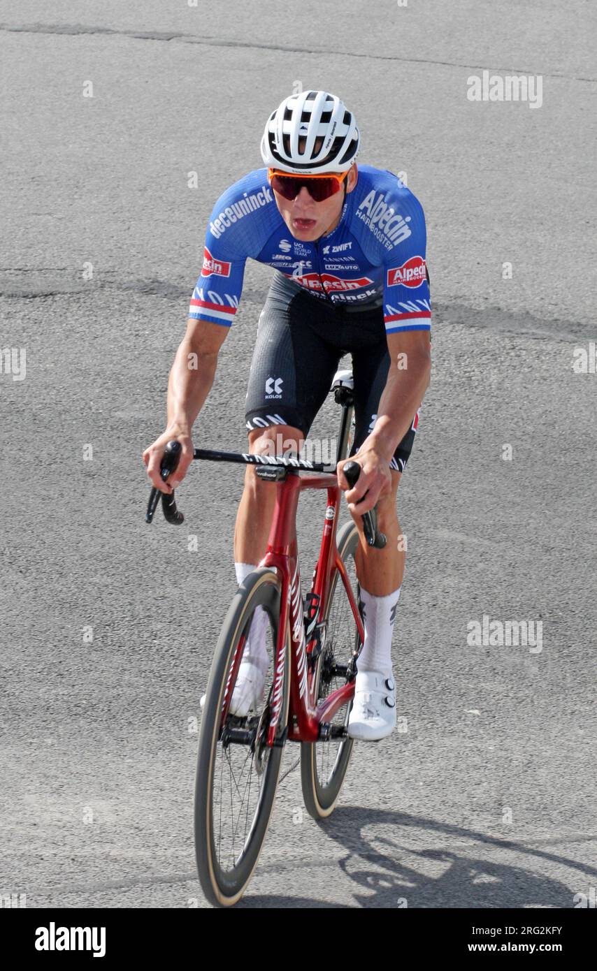 Mathieu van der poel 2023 hi-res stock photography and images - Alamy