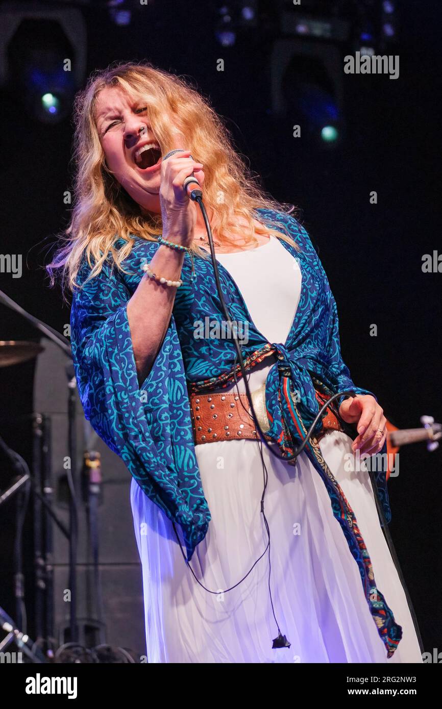 Deborah bonham hi-res stock photography and images - Alamy