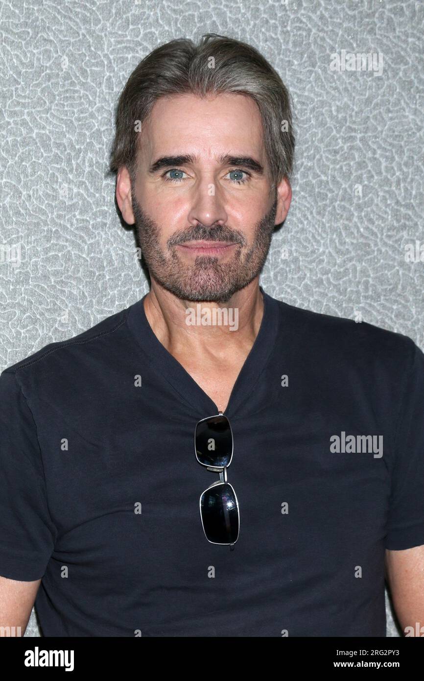 J eddie peck hi-res stock photography and images - Alamy
