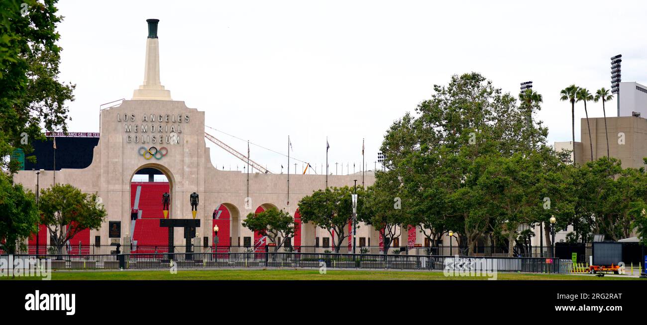 Los Angeles, California: Los Angeles Memorial Coliseum located in the ...