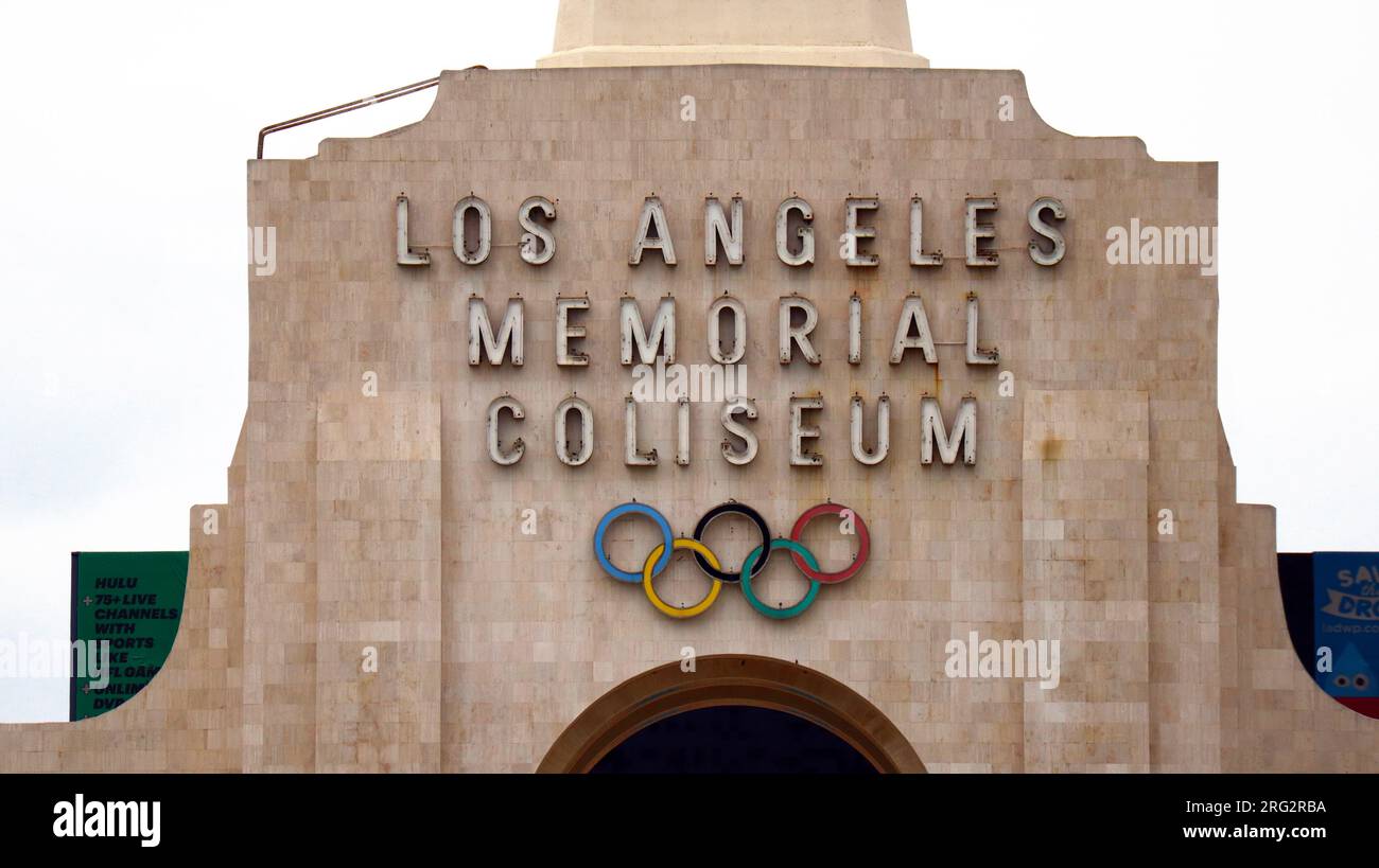 Los Angeles, California: Los Angeles Memorial Coliseum located in the ...
