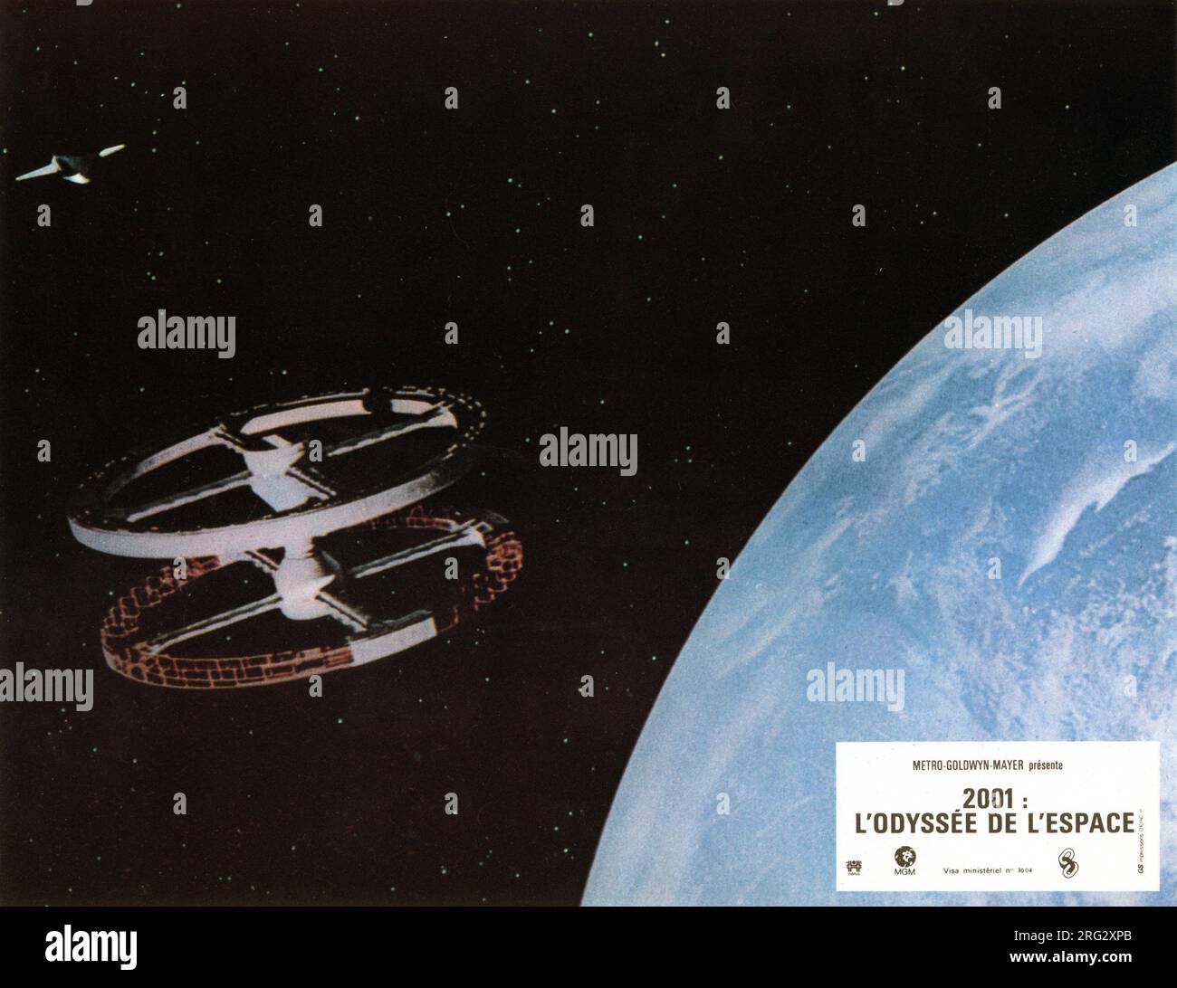 Pan Am Orion Space Clipper approaching Space Station One in 2001 : A ...