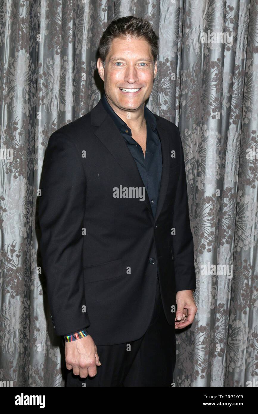 LOS ANGELES - AUG 6: Sean Kanan at The Bold and the Beautiful Fan ...